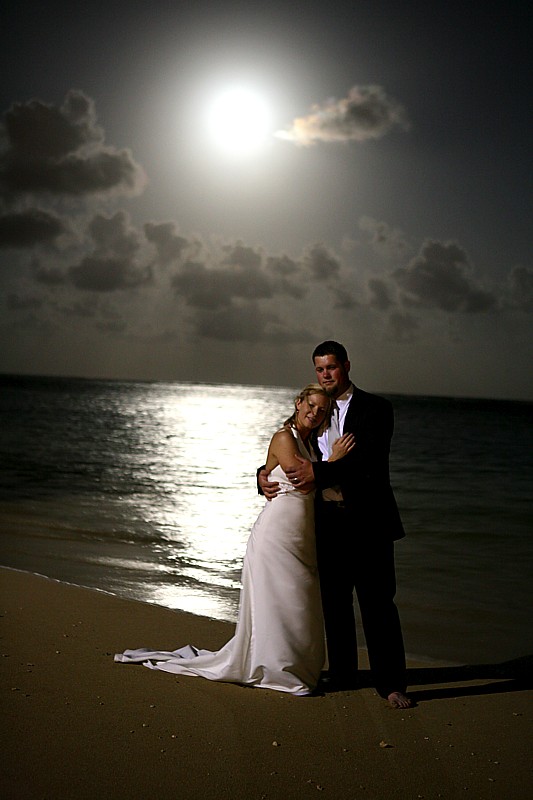 Full moon photo taken at Kahala resort hotel